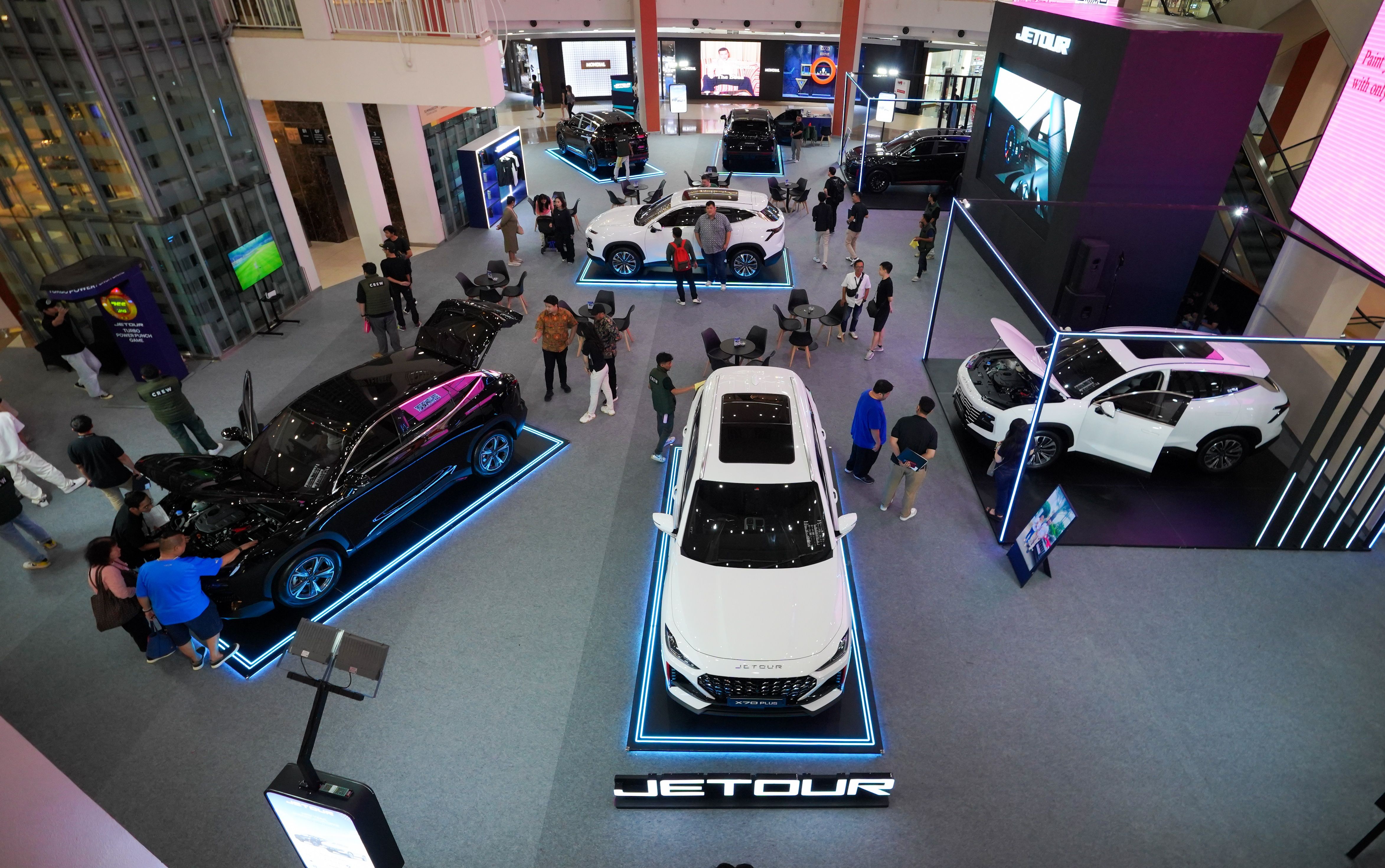 Gaikindo Pasang Target Jualan 900 Ribu Mobil di 2025