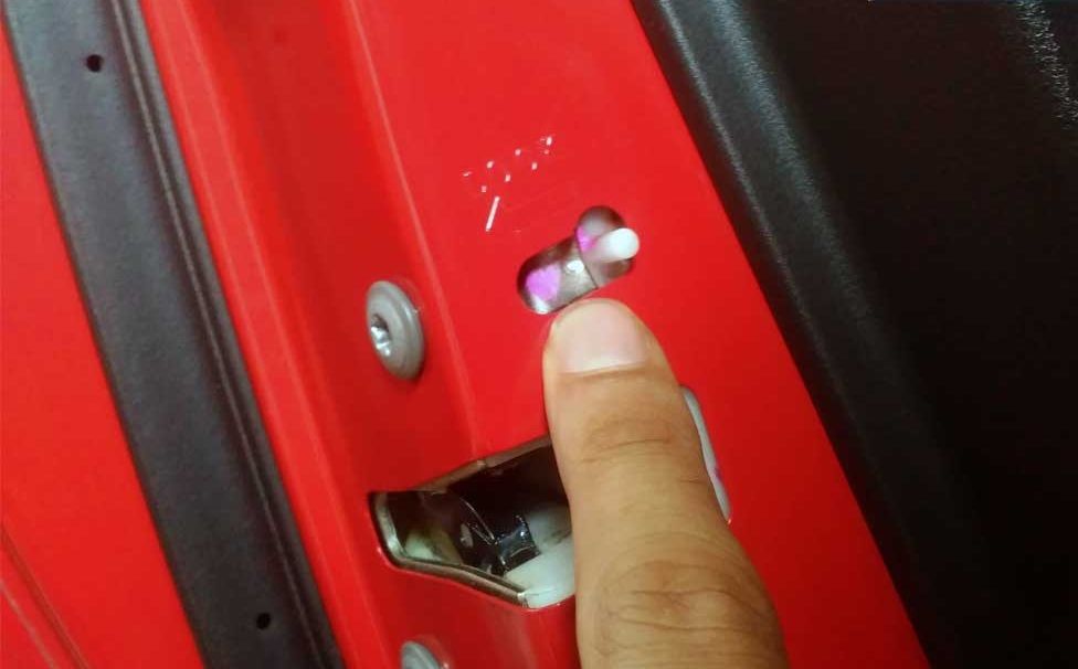 Pahami Manfaat dan Cara Kerja Fitur Child Safety Lock di Mobil