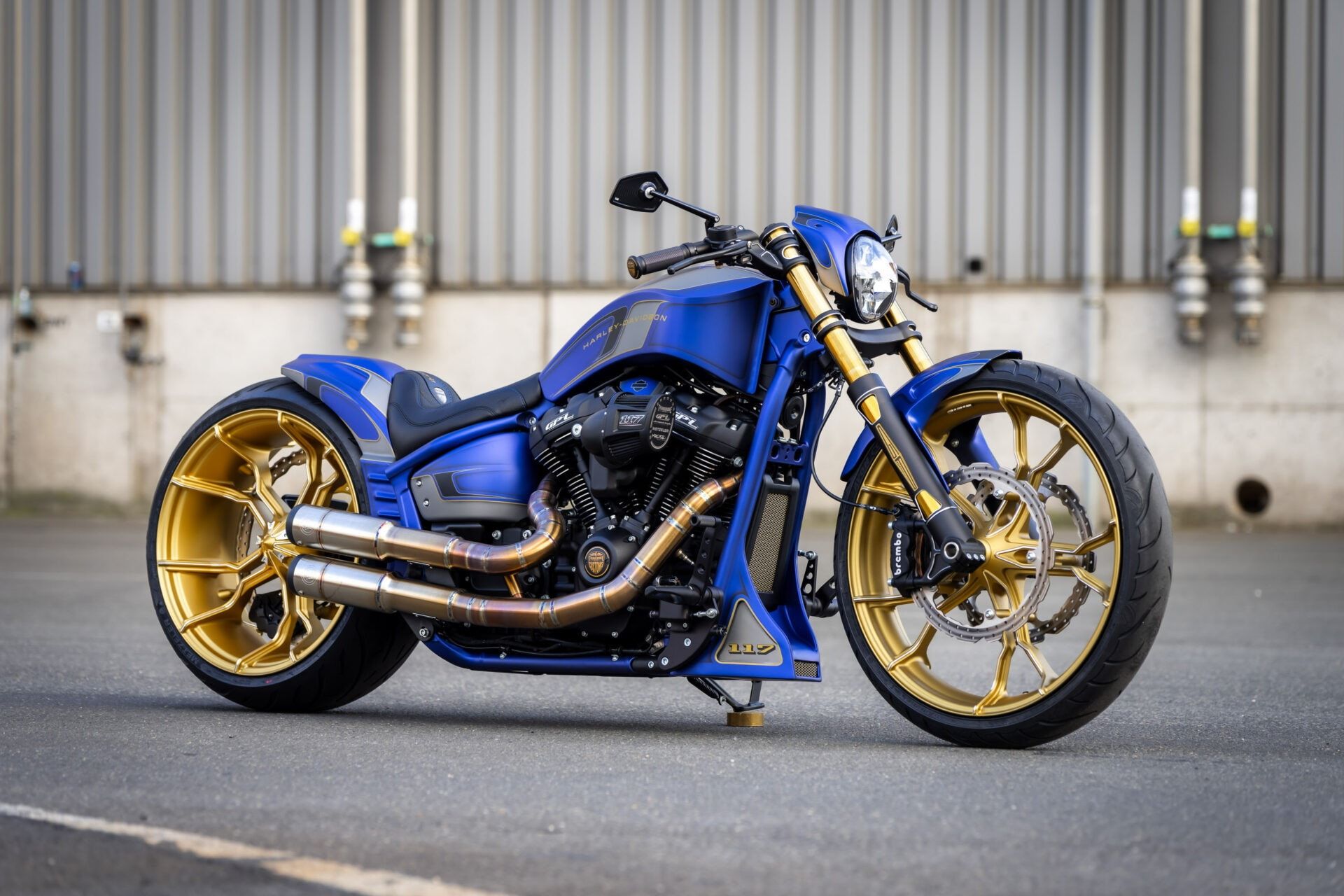 Modifikasi Harley-Davidson Ganteng Garapan Thunderbike