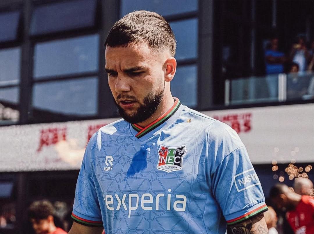 Mantap! Calvin Verdonk Masuk Starting XI Terbaik Pekan 29 Eredivisie ...