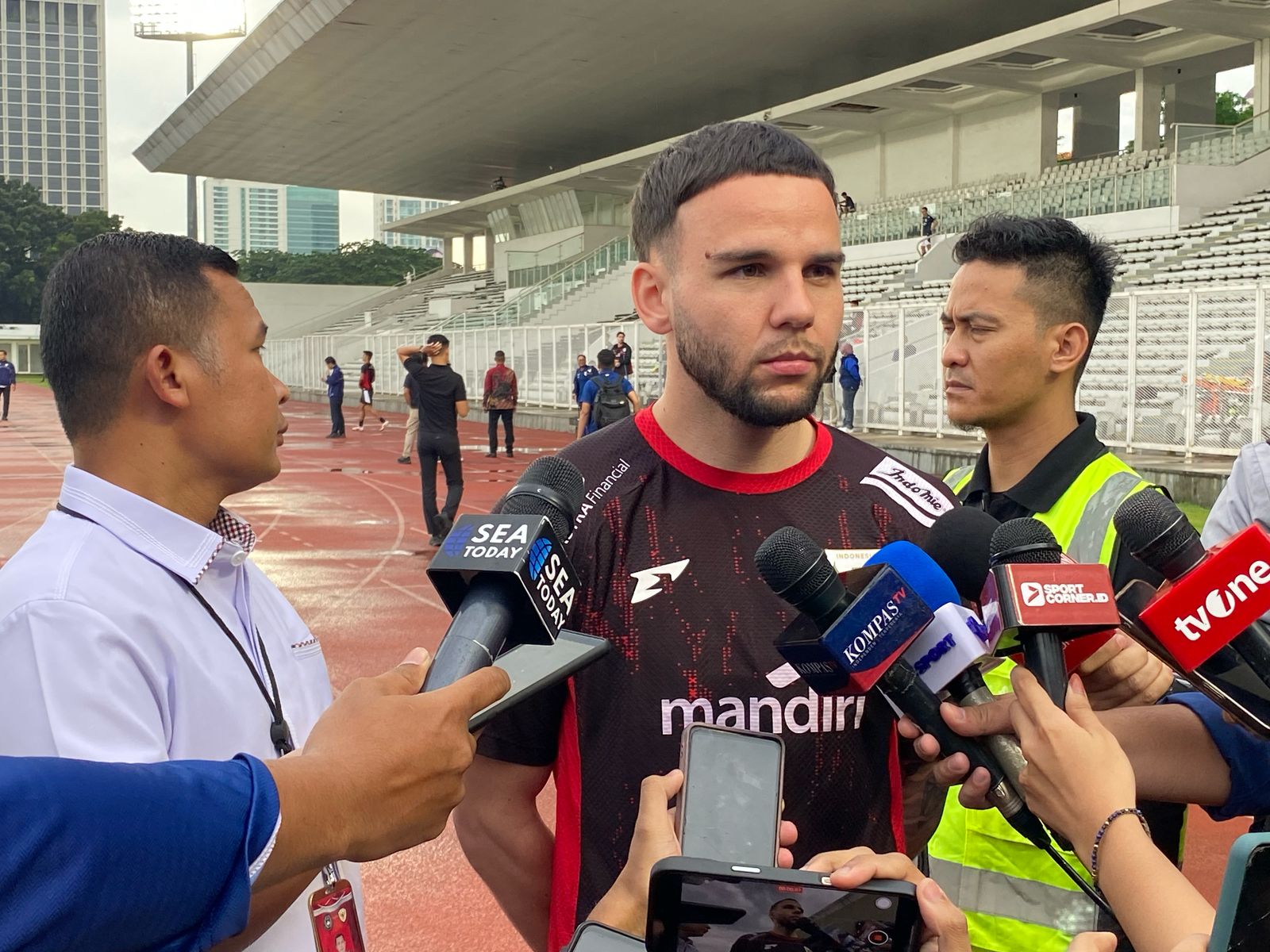 Pilih Patrick Kluivert atau Shin Tae-yong, Calvin Verdonk: Keduanya Baik