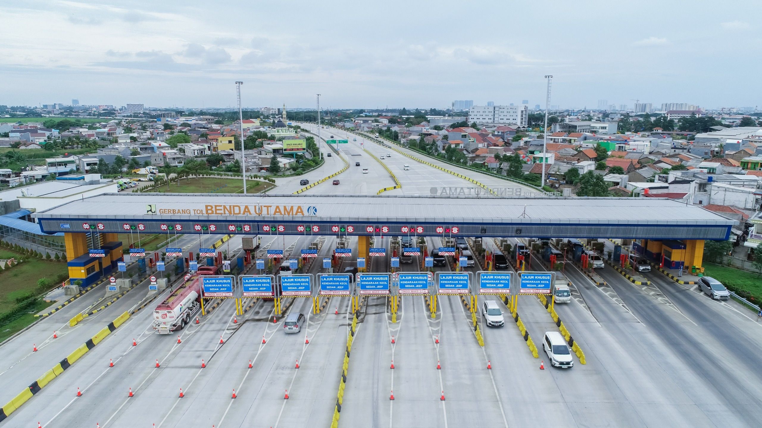 Diskon Tarif Tol Trans Jawa dan Trans Sumatra Berlaku Hari Ini