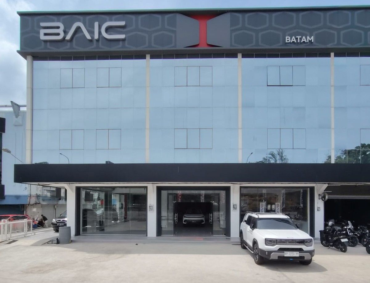 PT JIO Distribusi Indonesia Resmikan Diler BAIC di Kota Batam