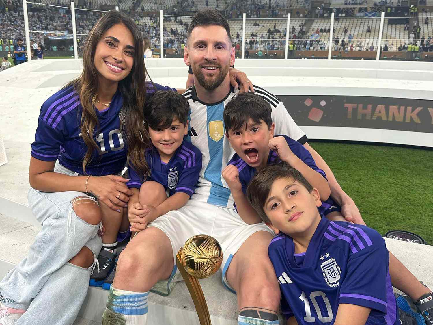 Messi dan Keluarga Kesulitan Adaptasi di Paris